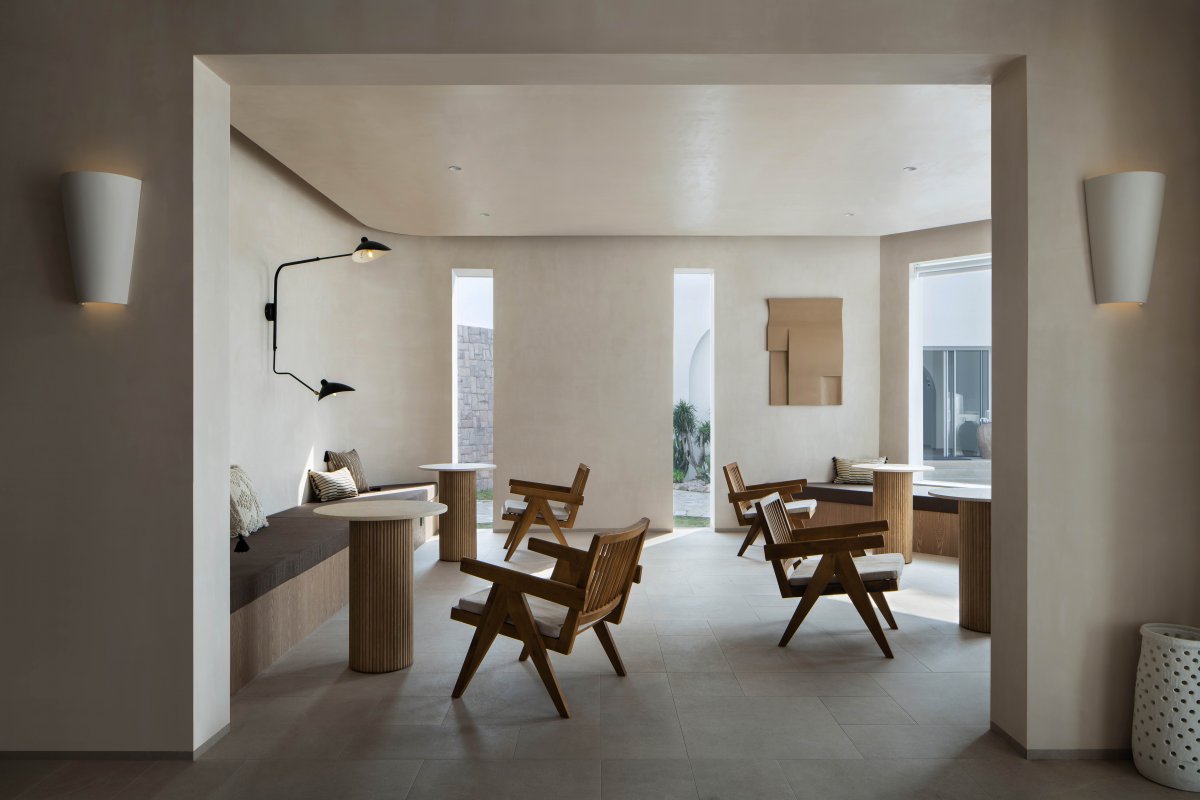 YinjiSpace - GS Design x Miyueyue Blue and White Holy Island Cliff Pool Miyueyue